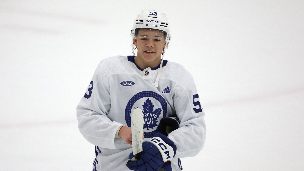 Maple Leafs re-assign prospect Easton Cowan to London Knights ...
