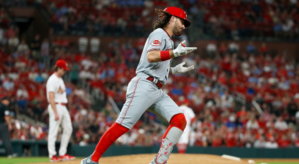MLB Roundup: Reds smash six homers in 17-run victory over Cardinals
