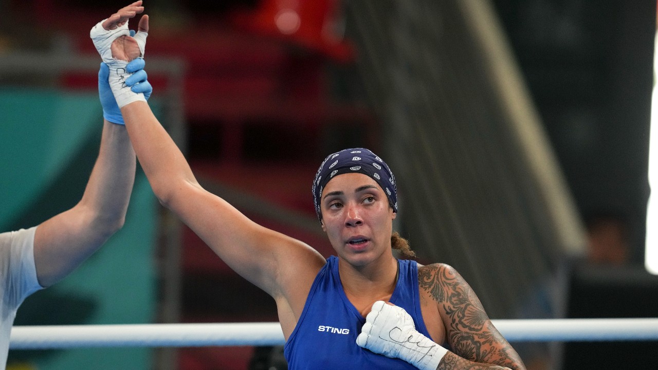 Canadian boxers Thibeault, Sanford punch tickets to Paris at Pan ...