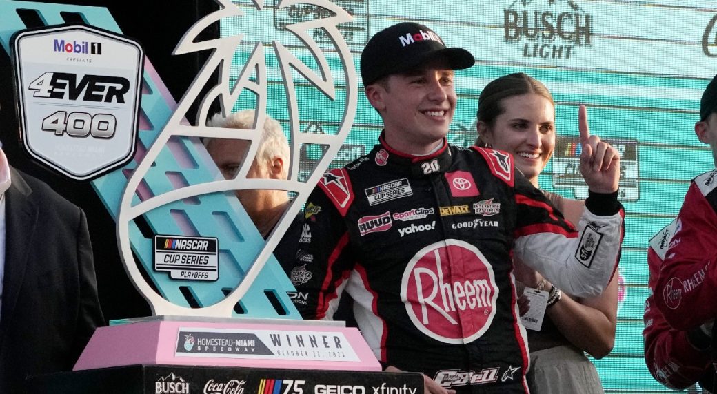 Bell punches ticket to NASCAR championship race with win at Homestead