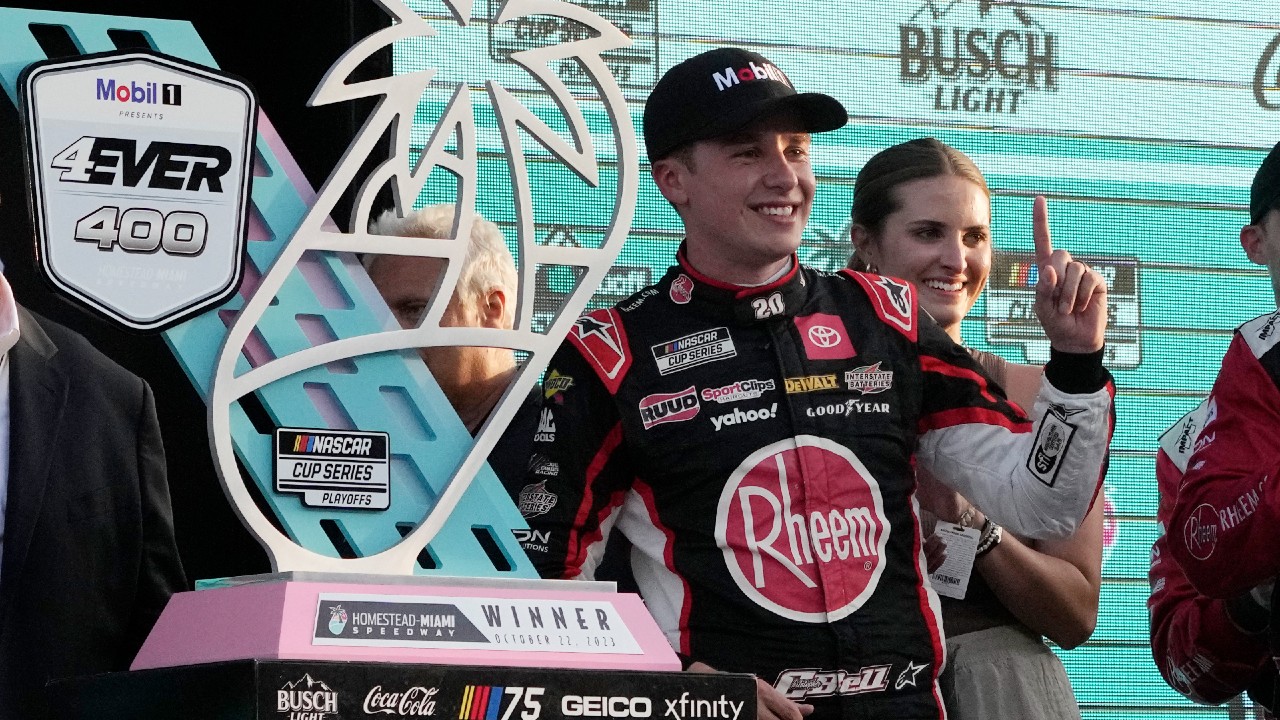 Bell punches ticket to NASCAR championship race with win at Homestead ...