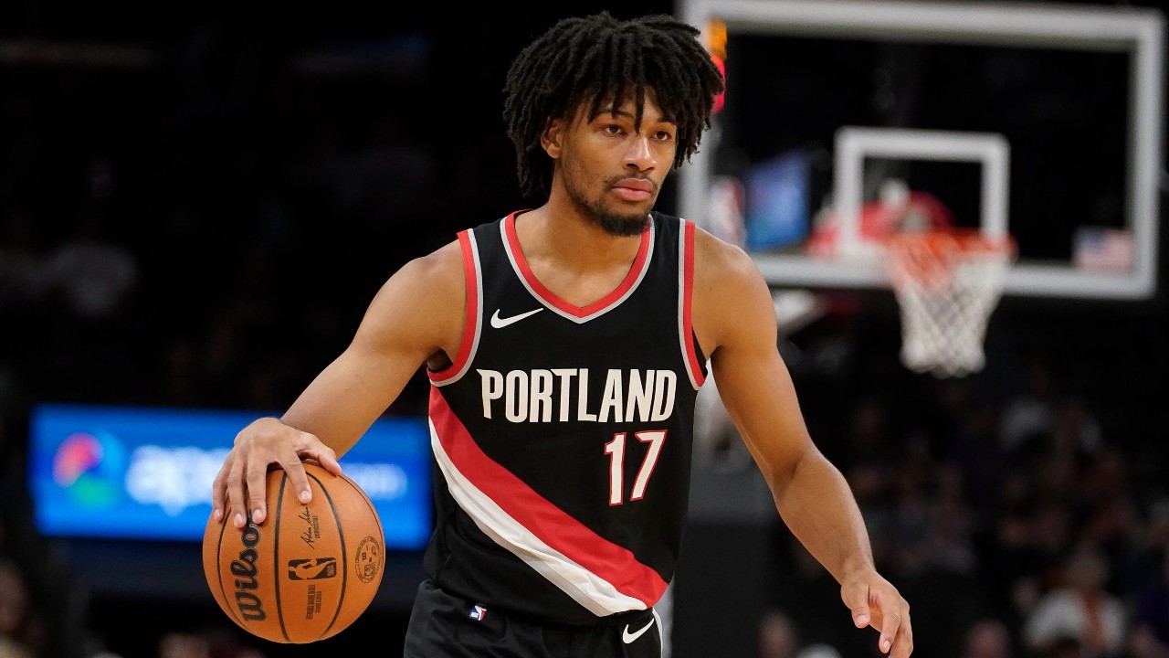 NBA Notebook: Blazers coach Billups likens Sharpe's potential to Suns ...