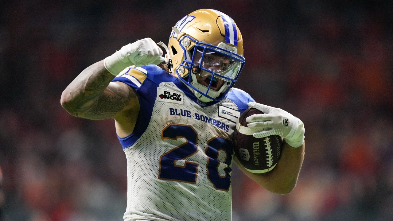 Star running back Oliveira, receiver Schoen re-sign with Blue Bombers - Sportsnet.ca