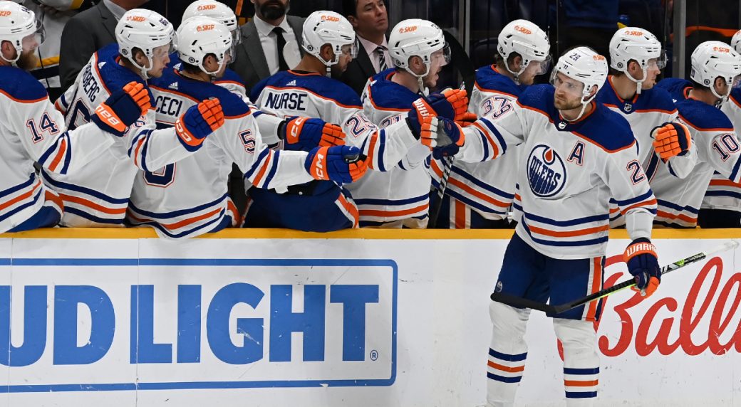 Draisaitl stars as Oilers beat Predators for first win of season