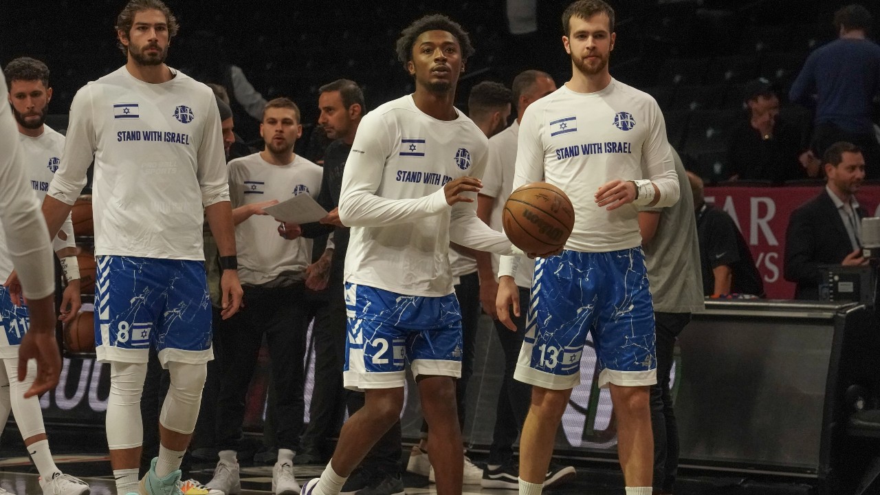 Israeli team opens tour against NBA teams, believing games provide hope ...