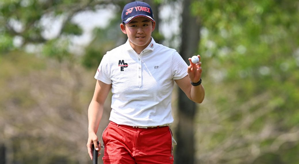 Iwai shoots nine-under 63 to lead Japan Classic after first round