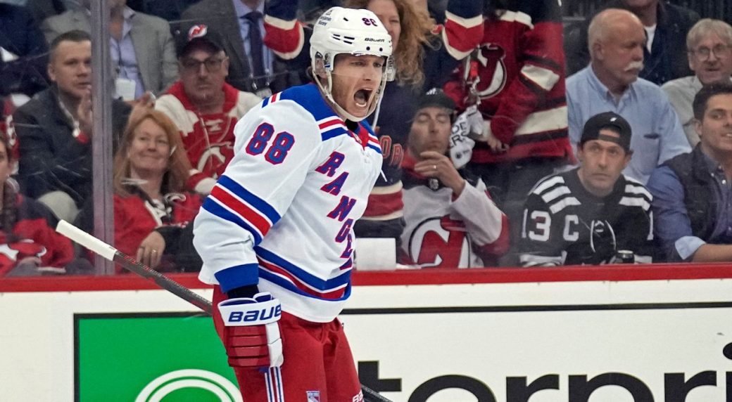 Scout's Analysis: What Patrick Kane can bring to the Detroit Red Wings