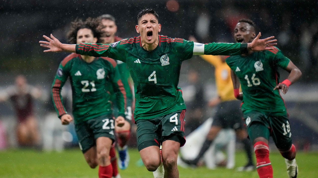 Mexico comes from behind late to qualify for 2024 Copa America ...