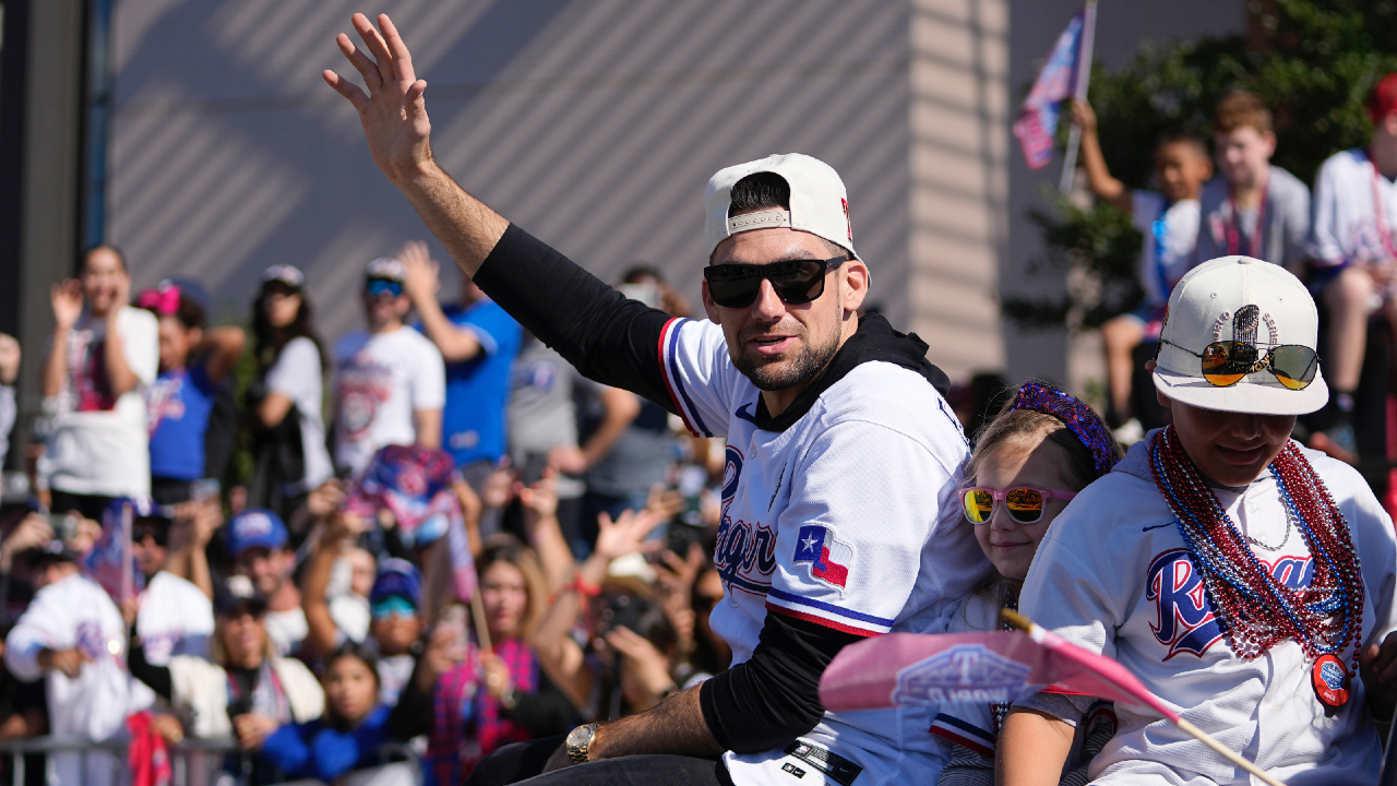 Rangers and their fans celebrate World Series title with parade in ...