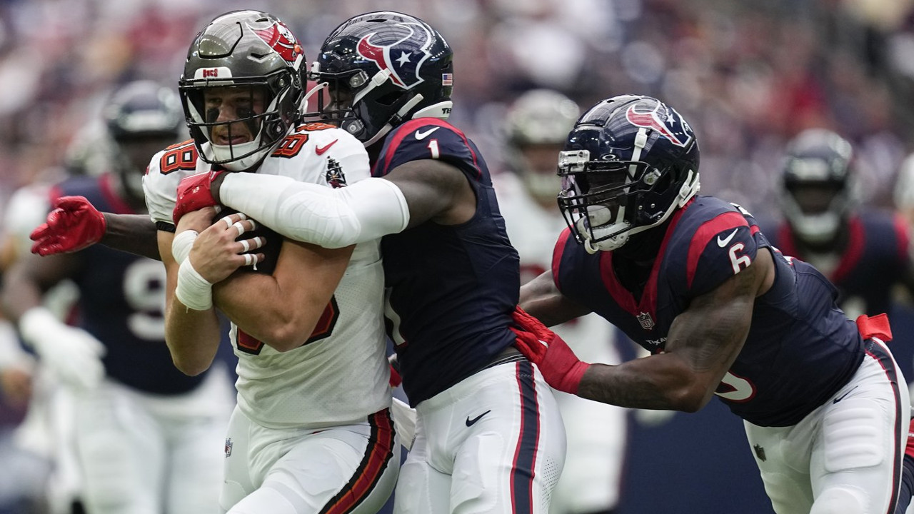 Houston's Denzel Perryman has been suspended 3 games for repeatedly ...