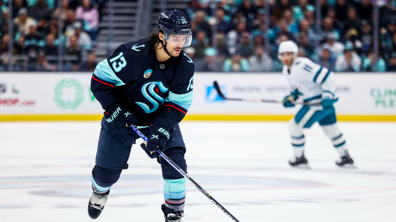 Brandon Tanev returning to Jets in trade with Kraken - Sportsnet.ca