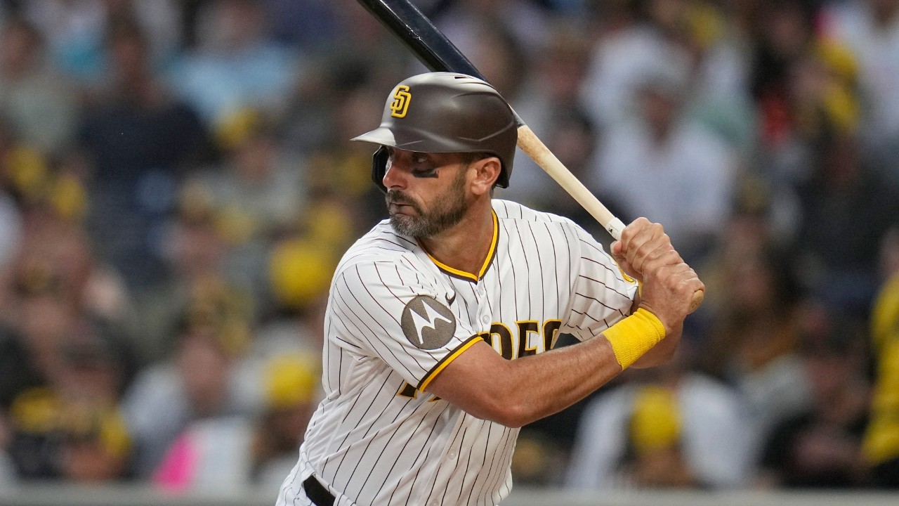 Carpenter exercises $5.5M option with Padres, Lugo declines $7.5M ...