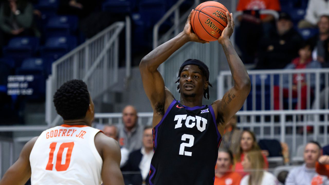 Canada's Emanuel Miller scores 16 but TCU loses to Clemson in Toronto ...