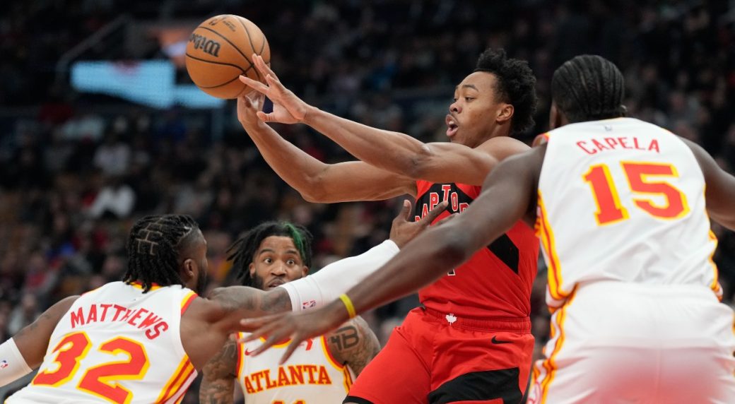 Raptors snap four-game losing streak with win over Hawks