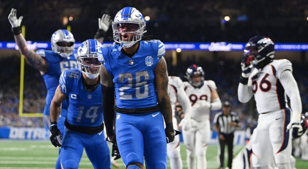 Goff throws five TD passes as NFC North-leading Lions bounce back, beat ...