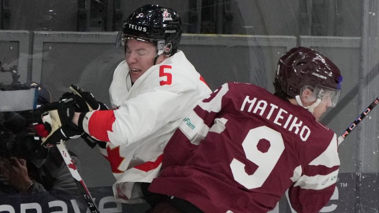 World juniors a family affair for Oliver and Radek Bonk: 'I had a tear ...