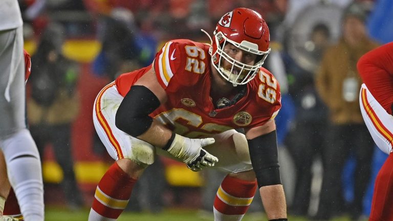 Chiefs All-Pro guard Joe Thuney ruled out vs. 49ers, RB McKinnon ...