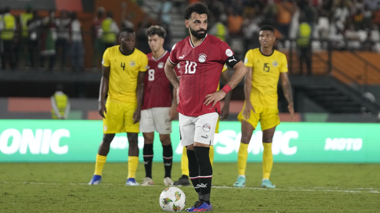 Mohamed Salah starts rehab on injured hamstring, eyes return to Africa ...