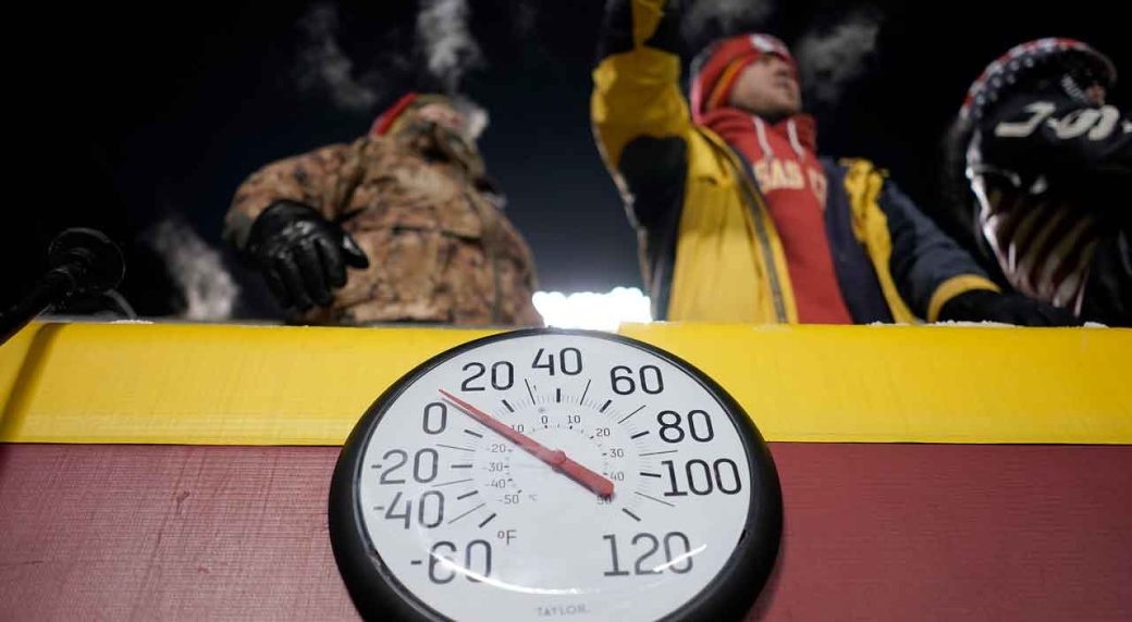 Chiefs and Dolphins play fourth-coldest game in NFL history at minus-4 ...