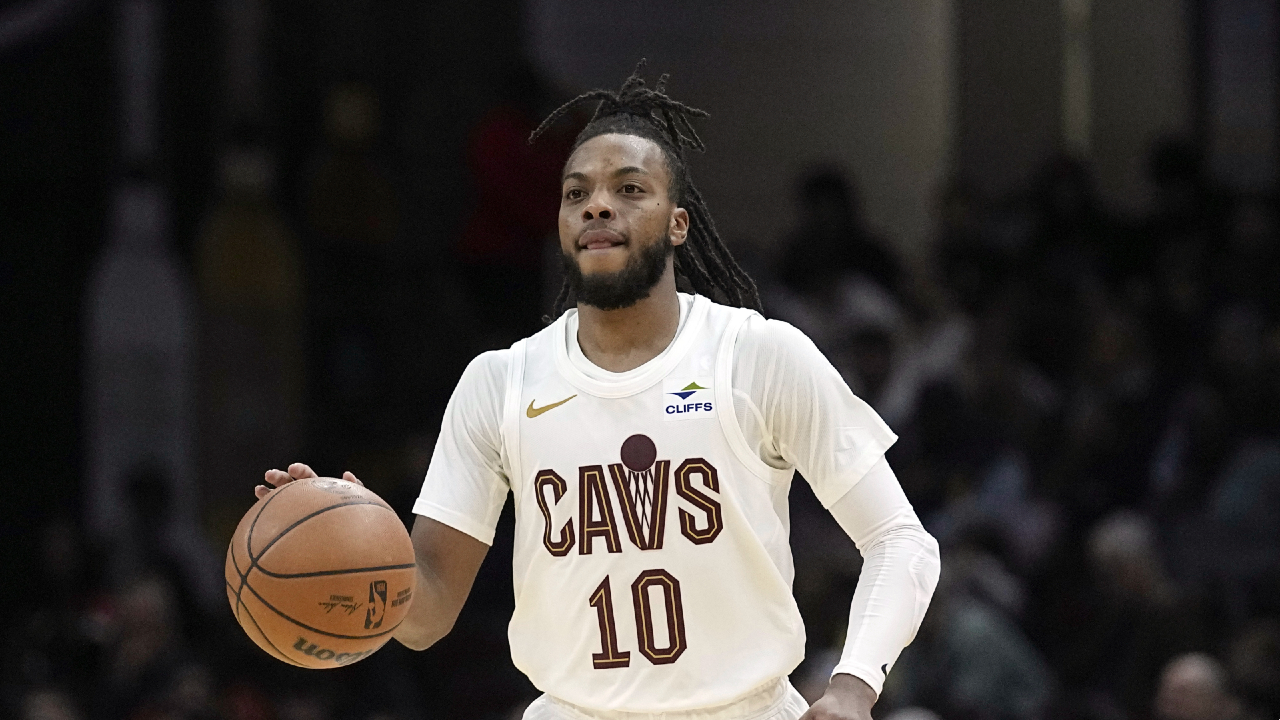 Cavaliers' Darius Garland ruled out for Game 3 vs. Heat due to toe ...
