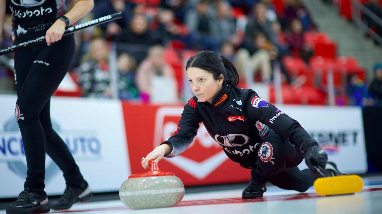 Einarson tops Campbell to win first game at Co-op Canadian Open ...