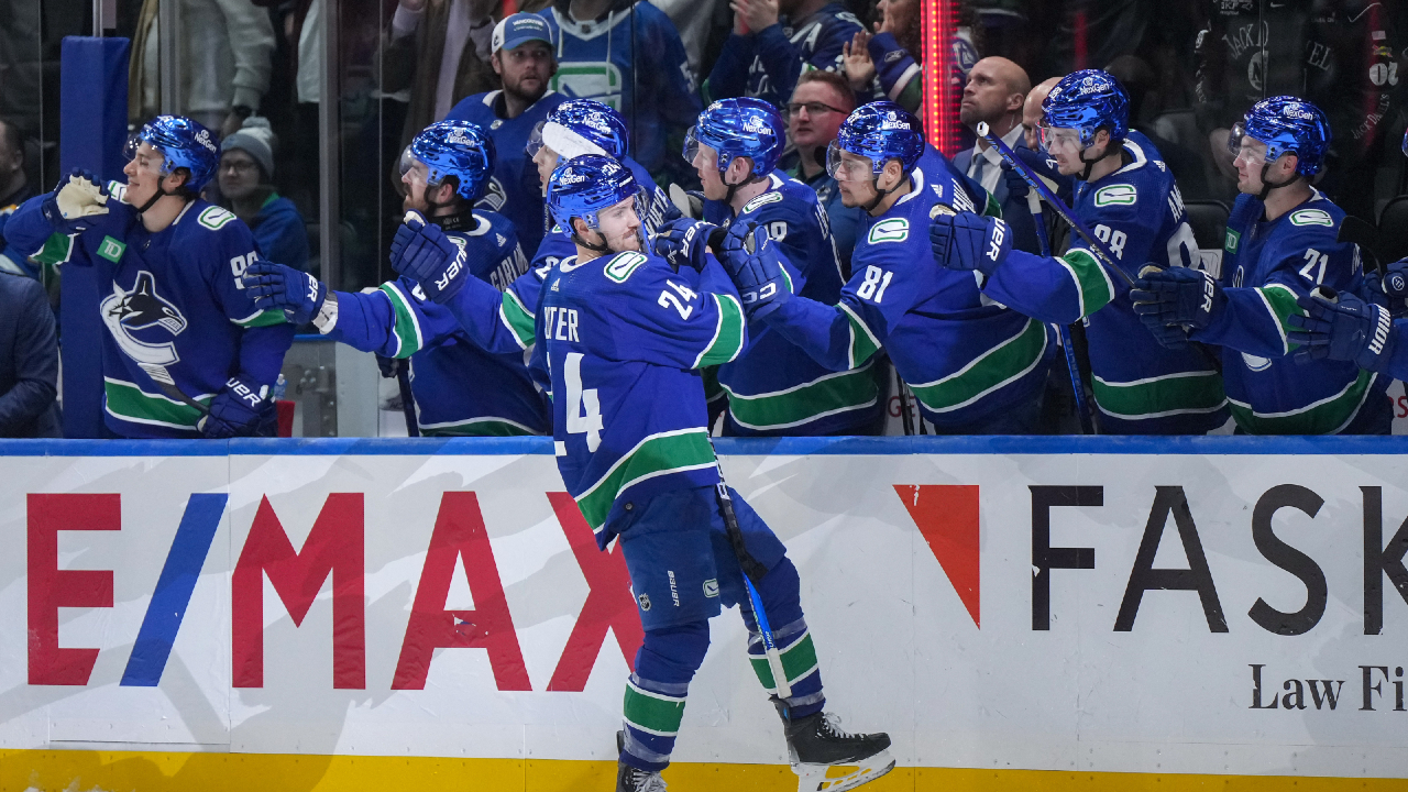 Swiss Army Knife: Canucks' Suter quietly proving versatility with ...