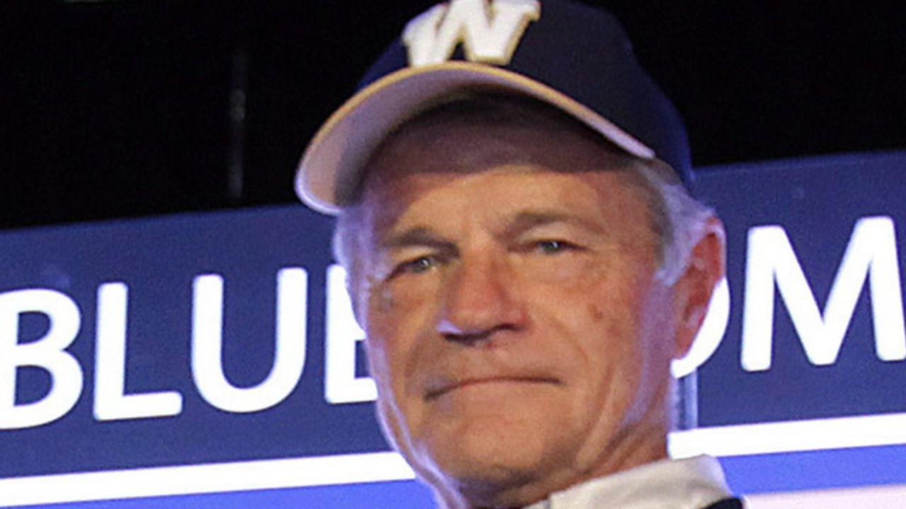 Ken Ploen, two-way star who led Winnipeg to four Grey Cups, dead at 88 ...