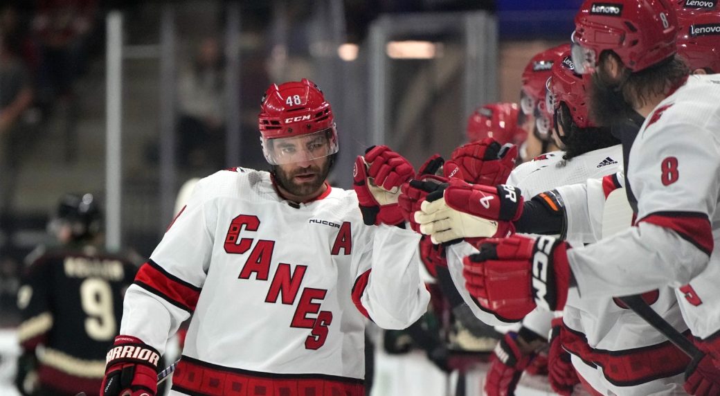Hurricanes re-sign forward Jordan Martinook to three-year deal