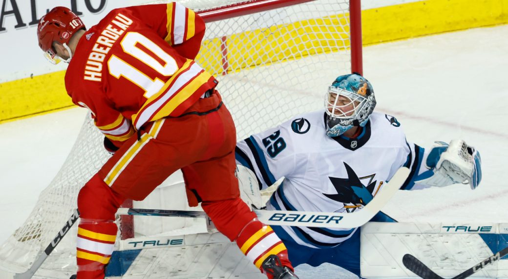 Zadina has four-point night as Sharks double up Flames