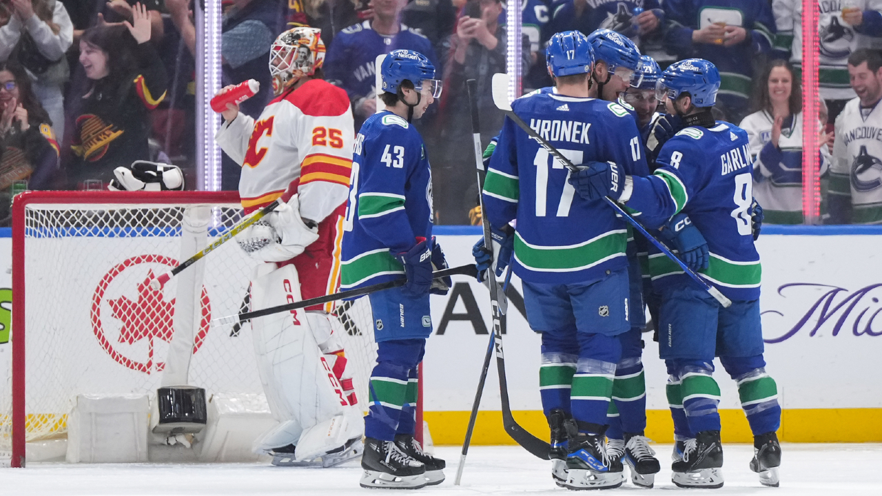 Canucks look prepared for playoffs with tight, disciplined play