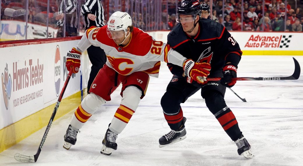 Hurricanes surge, douse Flames with offensive downpour