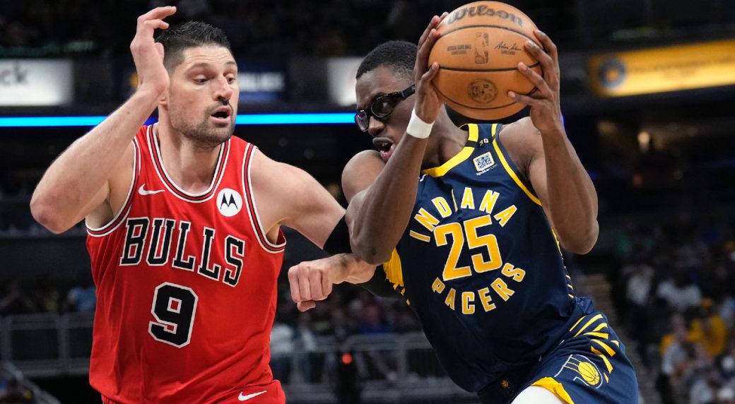 DeRozan scores 46 points, leads Bulls past Pacers in OT