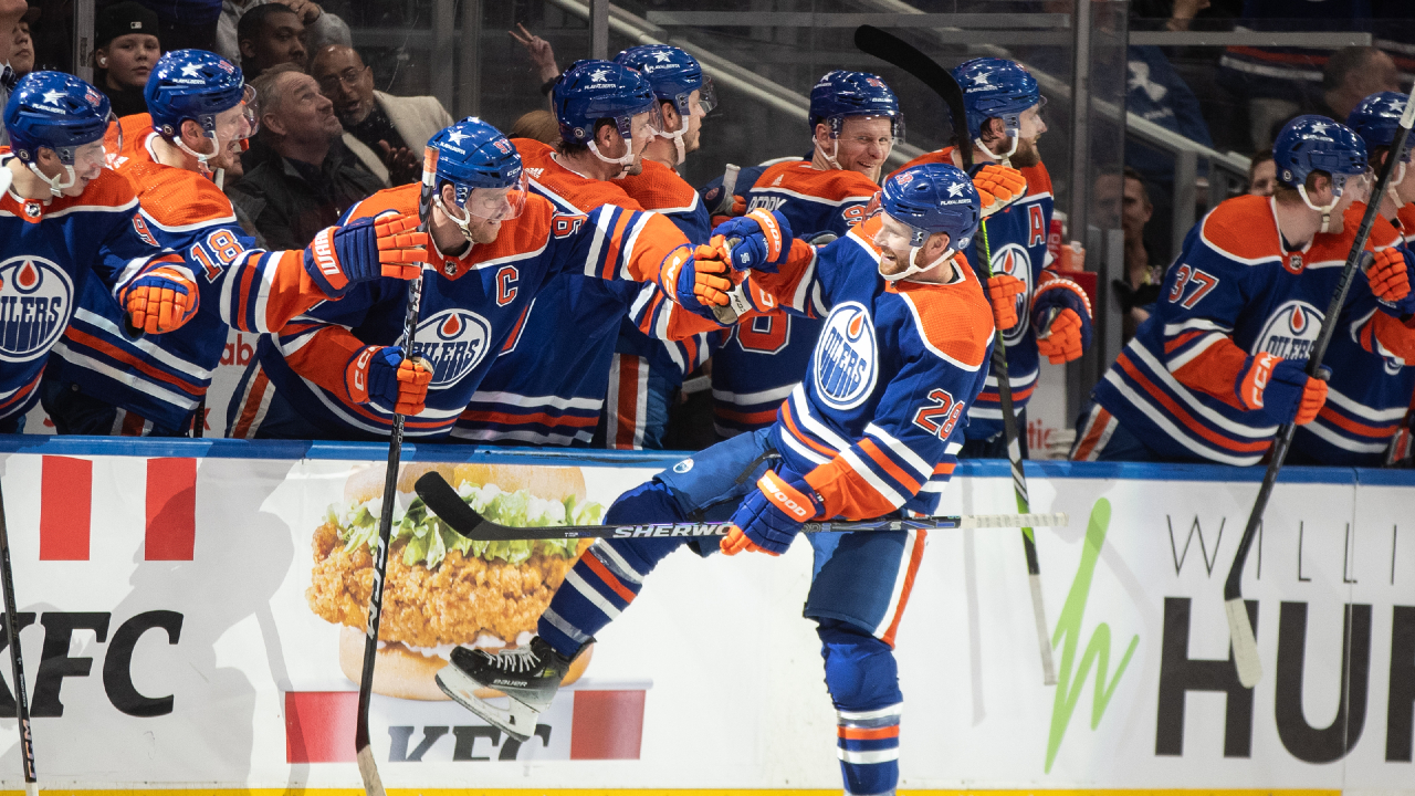 Oilers fans ensure Brown’s first of the season was a memorable one
