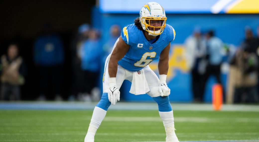 AP Source: Kendricks switches to Cowboys after picking 49ers