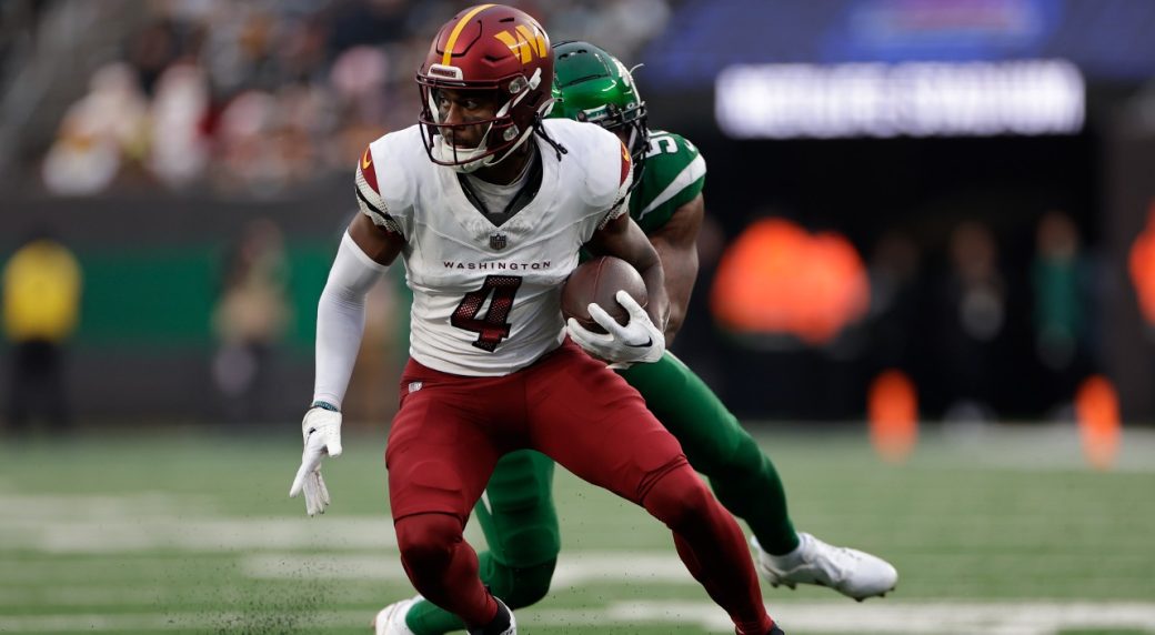 AP Source: Bills agree to sign receiver Curtis Samuel to three-year deal