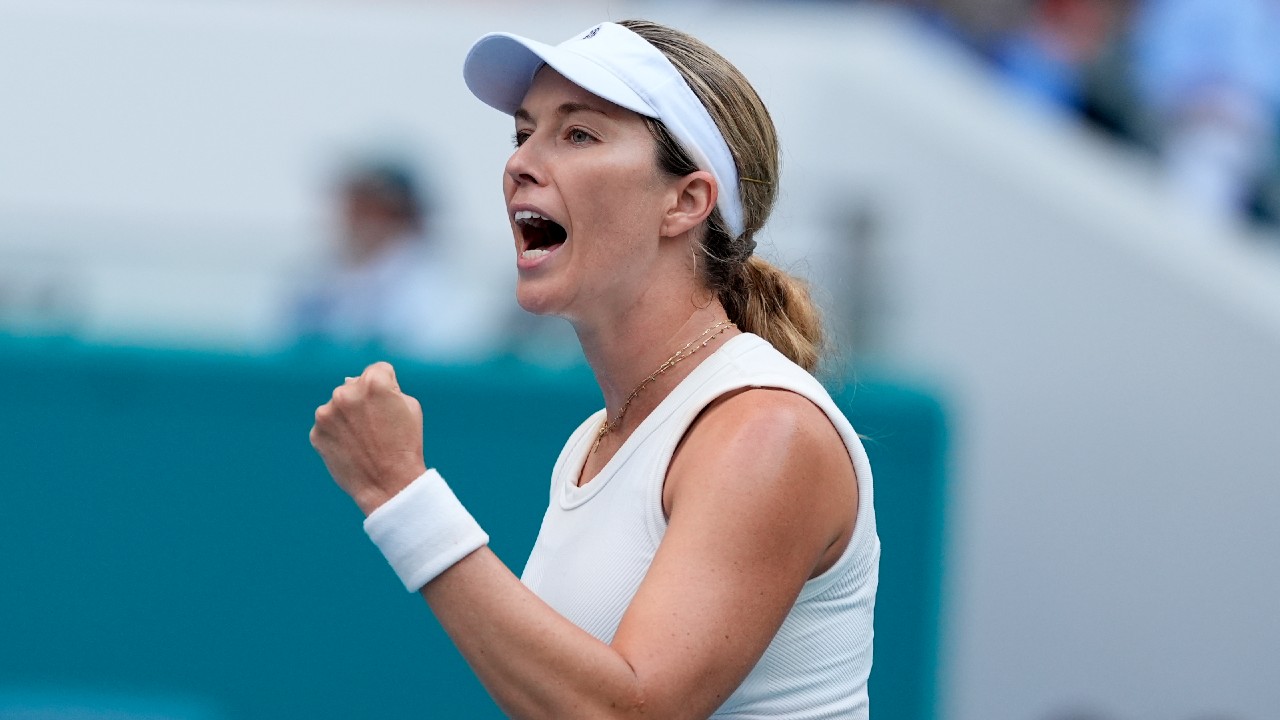 Danielle Collins wins 12th straight match, will face Daria Kasatkina in ...