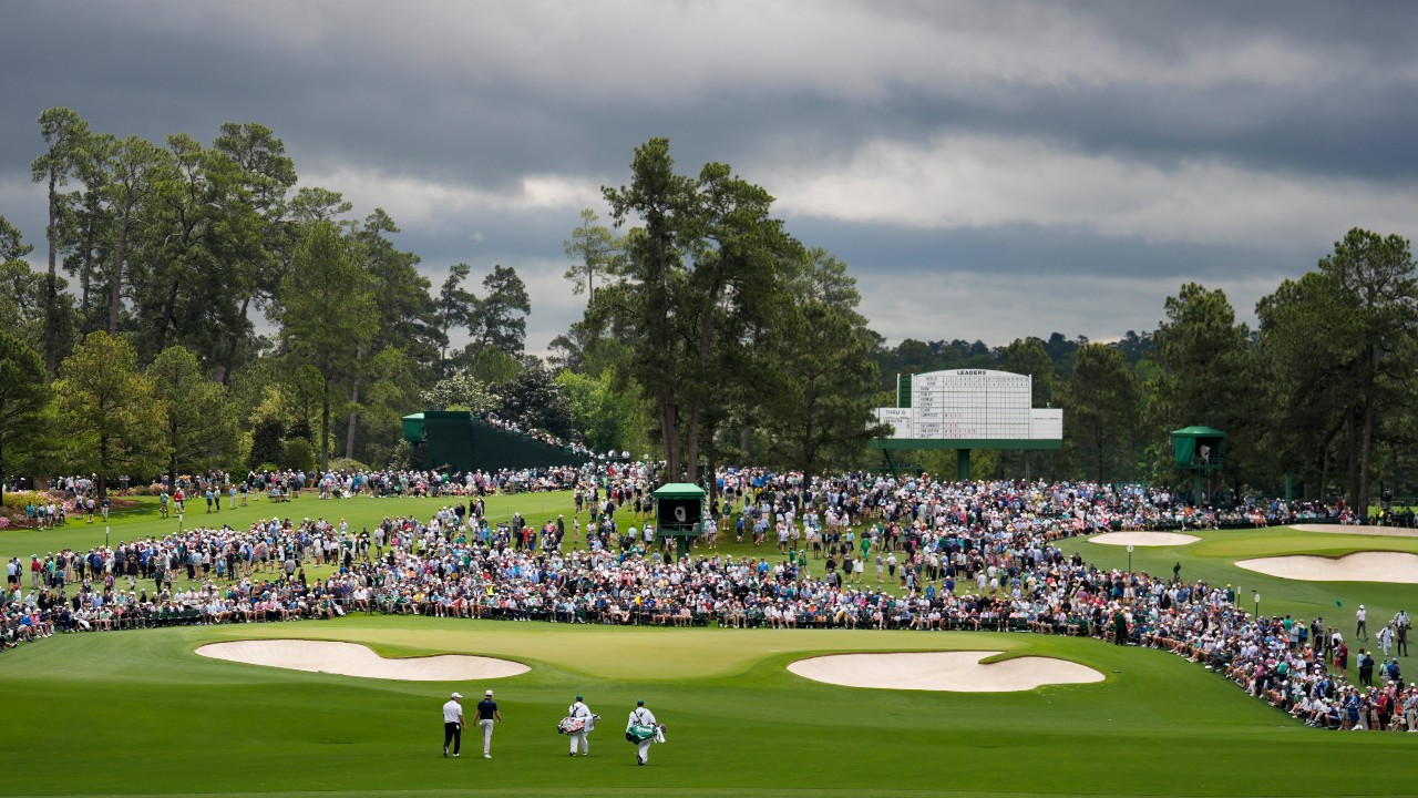 Early starters at the Masters capitalize on ideal scoring conditions ...