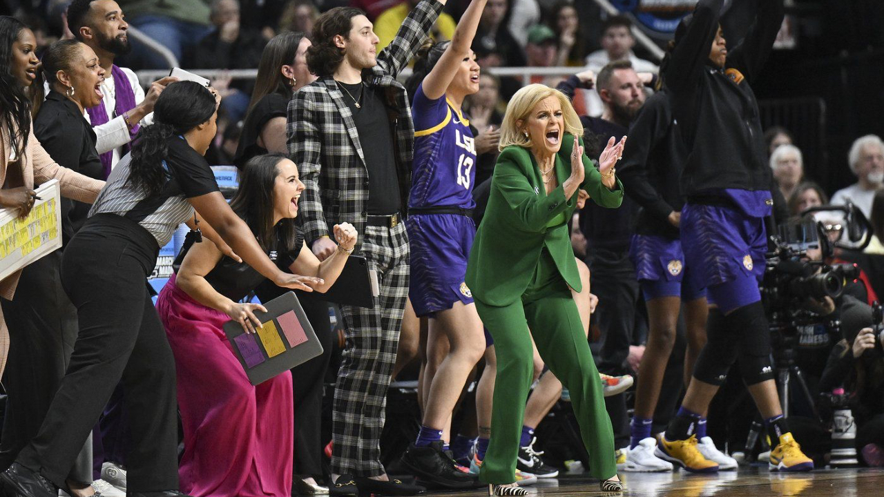 LA Times columnist apologizes for piece characterizing LSU players as ...