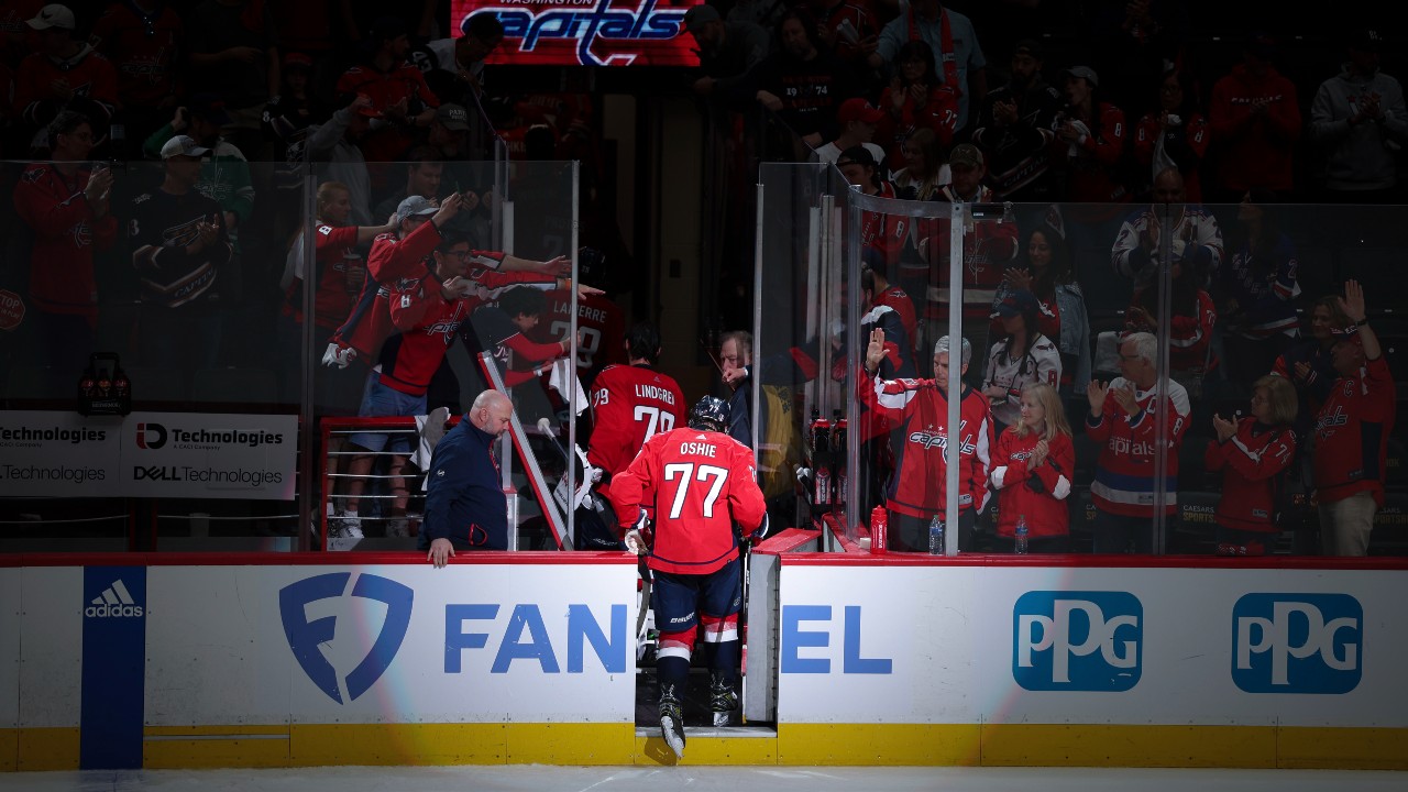 Capitals' Strome says teammate T.J. Oshie played Game 4 with broken ...