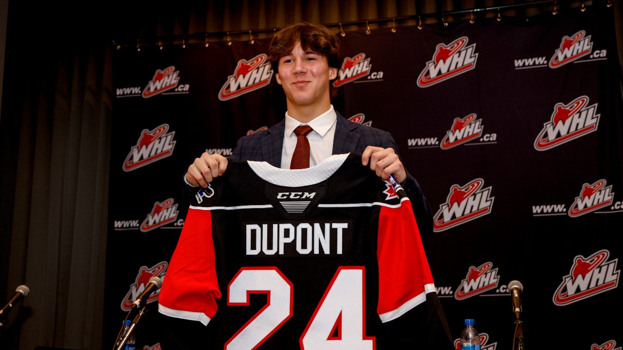 Landon Dupont ties Niedermayer record in WHL - Sportsnet.ca