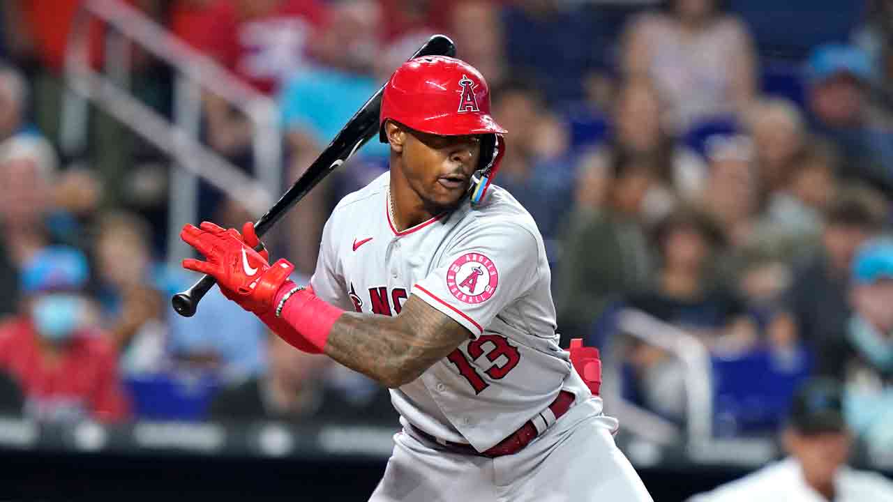 Ex-major league outfielder Monte Harrison plans to walk on with ...