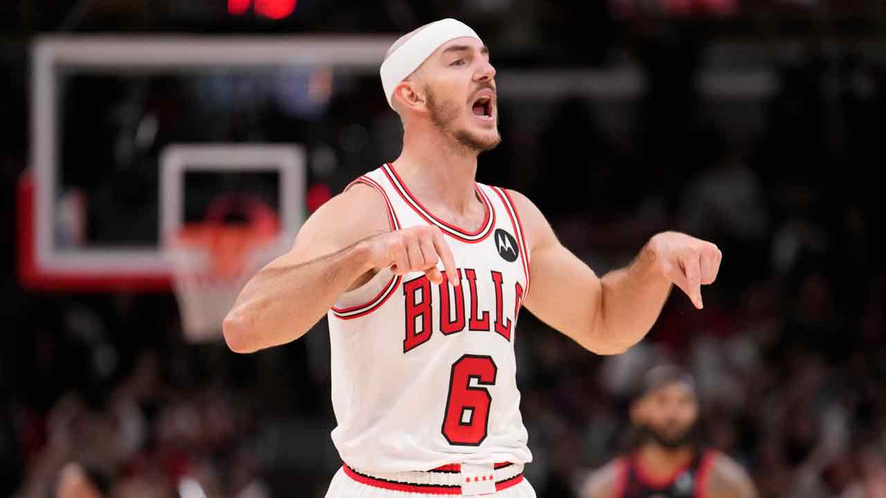 Bulls' Alex Caruso wins NBA's Hustle Award - Sportsnet.ca