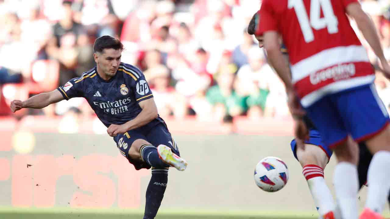 Real Madrid rests starters in rout of Granada with focus on Champions ...