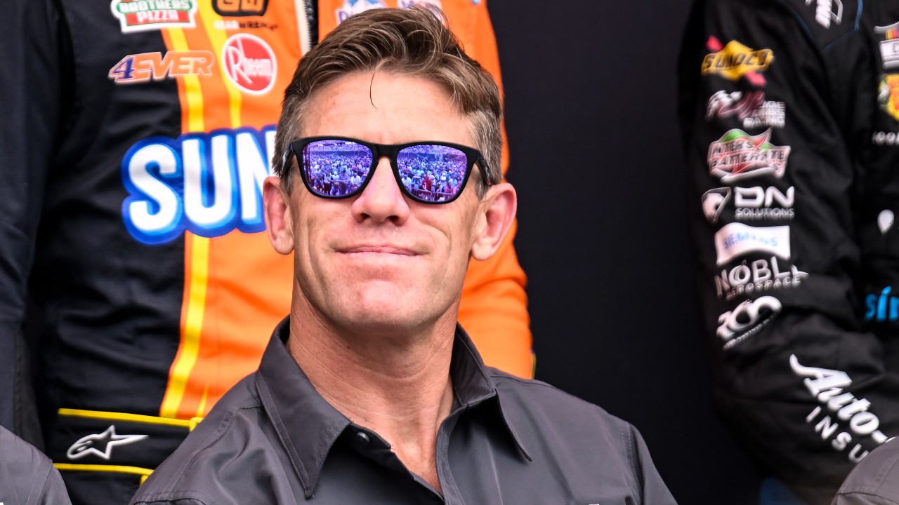 Carl Edwards celebrates NASCAR Hall of Fame induction - Sportsnet.ca