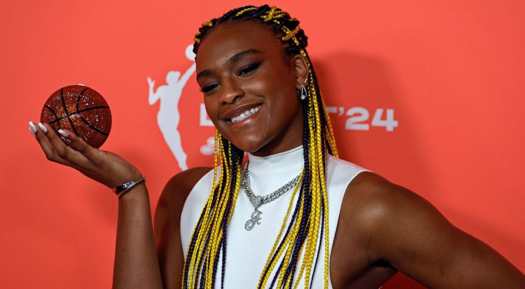 Canada's Aaliyah Edwards shows two-way abilities in Mystics regular ...