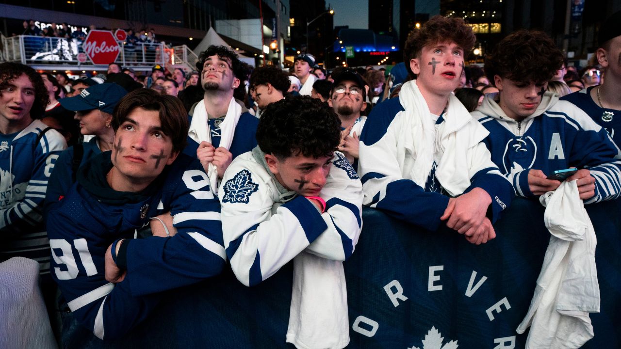 'Again...': Maple Leafs fans in shambles after another heartbreaking ...