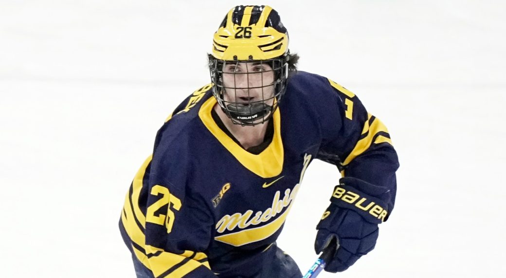 New Jersey Devils sign defenceman Seamus Casey to three-year, entry ...