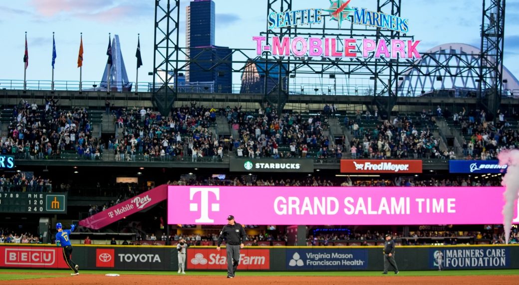 Family of Microsoft executive Brad Smith joins Seattle Mariners ...
