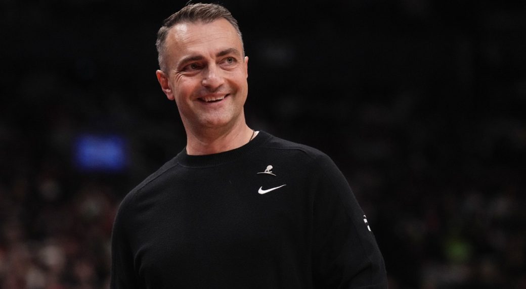 Raptors head coach Darko Rajakovic makes donation to children's hospitals