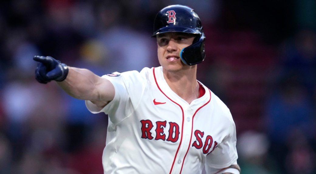 Canadian Tyler O’Neill one of many problems for Blue Jays in Boston